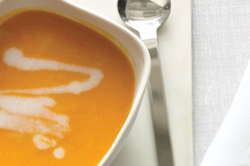 Sweet & Spicy Carrot Bisque Recipe