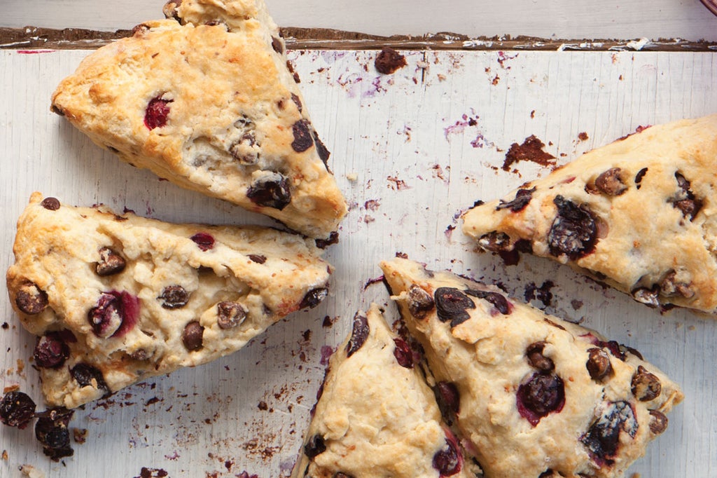Chocolate Scones with Blueberry: Recipe | Vegetarian Times