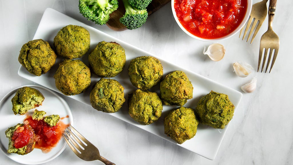 Broccoli Meatballs with Garlic-Tomato Sauce Recipe