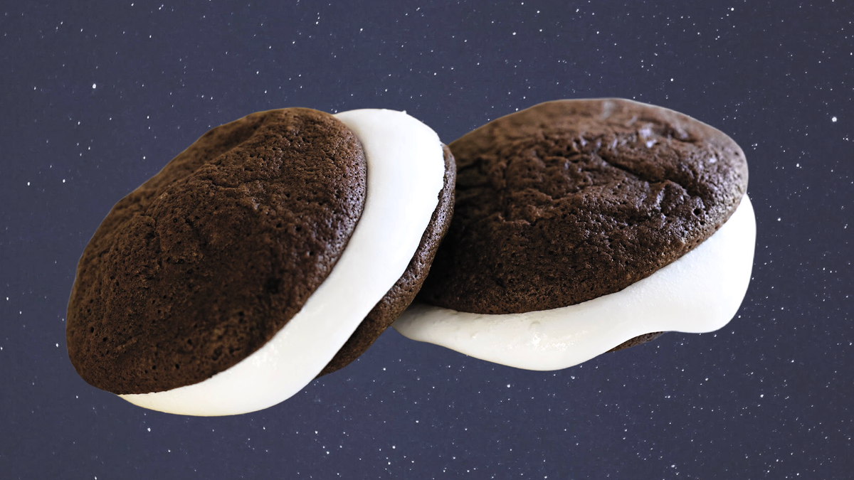 Vegan Moon Pie Recipe for a Plant-Based Marshmallow Treat