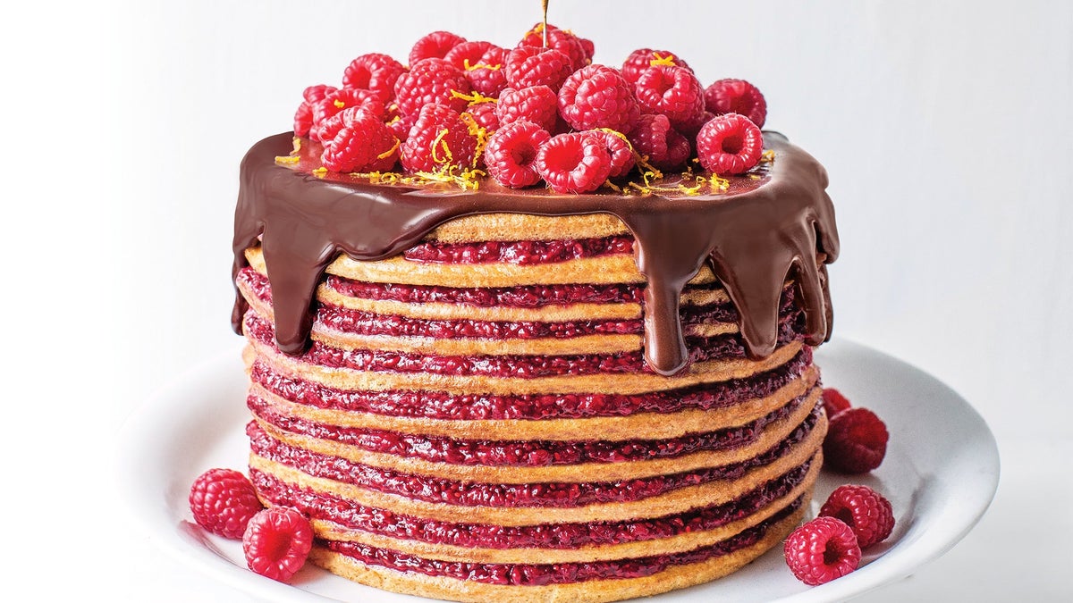 Raspberry Cake with Vanilla and Chocolate